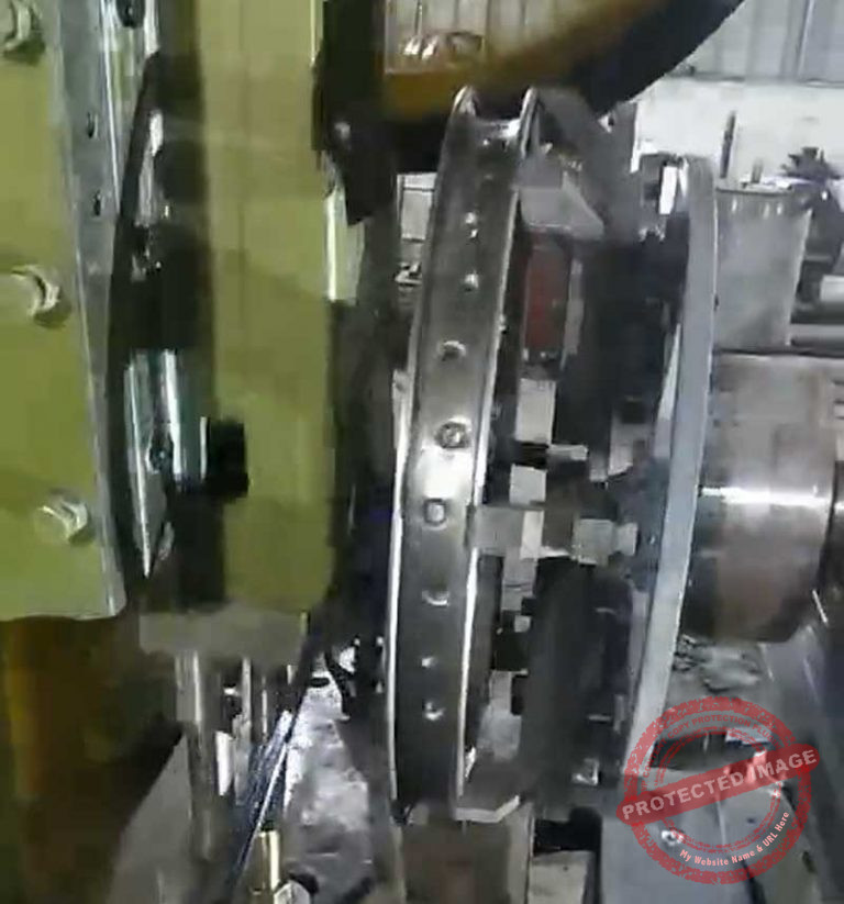 Automatic Cycle Rim Dimple Hole Punching Machine for Philippines ...